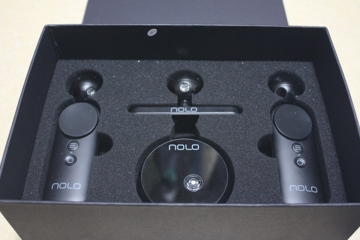 NOLO CV1(놀로VR) 언박싱_데이드림뷰에 헤드트래킹을 더하다_스마트폰 VR 컨트롤러, 모션트래킹_리프트캣 VRIDGE ...