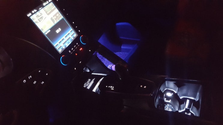 QM6 컵홀더 LED 플레이트 DIY : 네이버 블로그