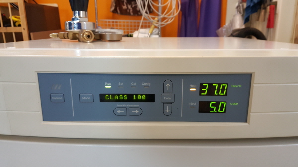 *.Thermo Forma Series Ⅱ Water Jacketed CO2 Incubator model 3111 : 네이버 블로그