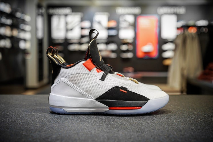 [리뷰] AIR JORDAN XXXIII "FUTURE FLIGHT" 에어 조던 33 "퓨쳐 플라이트" : 네이버 블로그