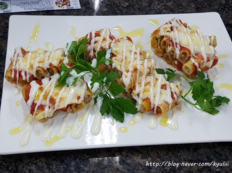 [Italian Cuisine] Tuffoli alla pesarese (페사로식 소가 든 파스타 전통요리) 정말 맛있어요 ...