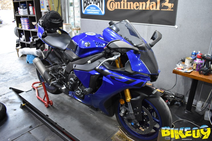 야마하 Yzf R1 오토바이 타이어 콘티넨탈 스포츠어택3 교체 정비 튜닝 전문점 중고오토바이 매입 판매 오토바이 용달 픽업 사고