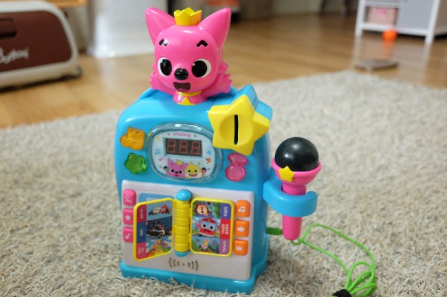 핑크퐁장난감추천 /아기장난감추천 :: 노래하는 핑크퐁 동전노래방 으로 노래불러요! : 네이버 블로그