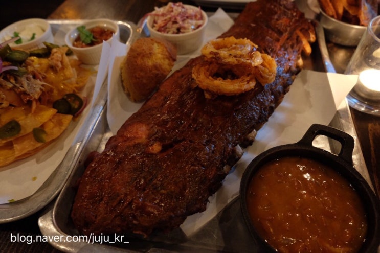 [방콕1년살기] ‘칫롬’ 랑수언로드 최고 맛집 인생 립바베큐 The Smokin’ Pug(더스모킹퍼그) : BBQ 수제맥주펍 ...