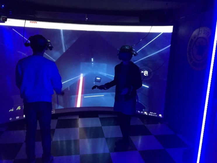 [부평VR/BAD VR]270스크린과 룸에서 즐기는 편안함 부평 VR 카페 BAD VR에서 데이트 : 네이버 블로그