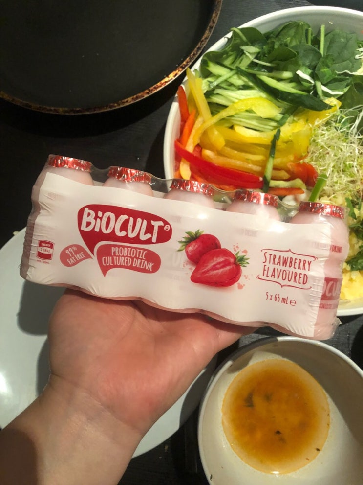 호주 시드니 일상/ Aldi Biocult strawberry 알디 딸기맛 요구르트 야쿠르트 : 네이버 블로그