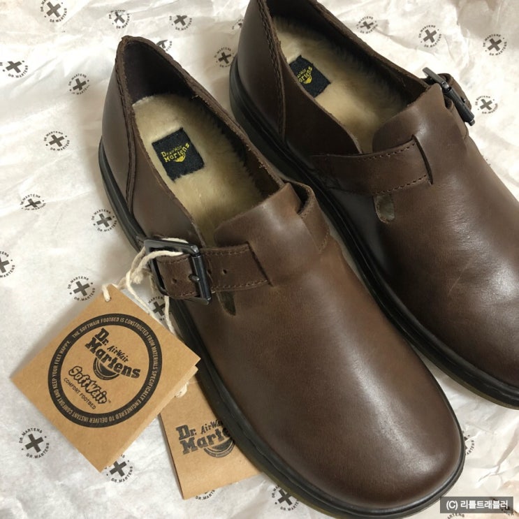 닥터마틴 패트리샤 다크브라운 UK3(사이즈 220) 후기 : 네이버 블로그
