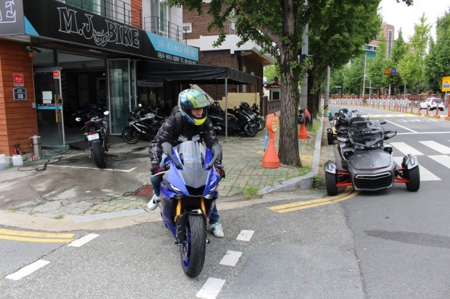 창원 바이크 렌트창원 오토바이 렌트마산 오토바이 렌트진해 오토바이 렌트바이크 렌트오토바이 렌트 야마하 R6 Sym