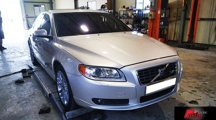 볼보 S80 V8 4.4 파워스티어링 오일 교환 그리고 BMW F20 118D 엔진오일, 리어쇼바 마운트교환작업! : 네이버 블로그