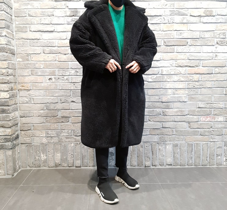 남자 퍼자켓 코디앙고라니트블랙진발렌시아가 스피드러너 유뱅의 데일리룩 블로그 네이버 블로그