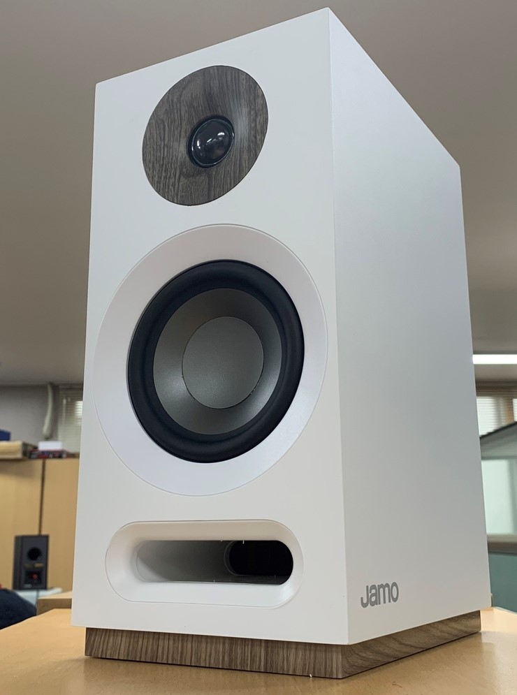 어떤 앰프를 사용해도 야모 STUDIO S803 북쉘프 스피커 하나면 충분히 만족할 수 있다. : 네이버 블로그