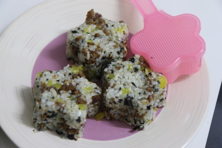 간단한 주먹밥 만들기 아이와 함께 요리활동:D : 네이버 블로그