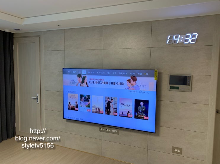 선 없는 벽걸이TV 설치 / QN75Q7FNAF / UN65LS03NAF / UN65JS8500F / QLED TV / 프레임 ...