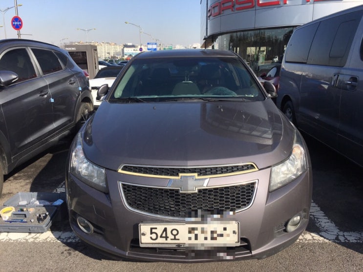 일산 유리복원 꼼꼼하게 해주는 곳 / 쉐보레 크루즈 스톤칩(돌빵)으로 인해 2cm정도 깨진유리 확실하게 복원 : 네이버 블로그