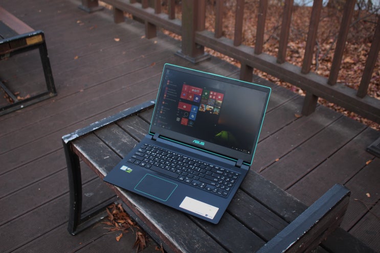 민트색 디자인이 돋보이는 ASUS 노트북 X560개봉 및 후기 : 네이버 블로그