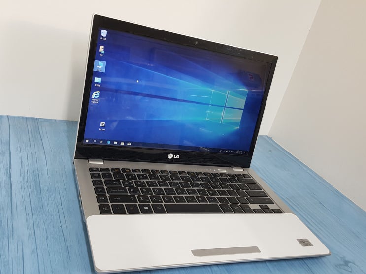 [판매완료] LG 울트라북 U460-KH5DK (i5-3337U / 8G / SSD 128G / Geforce 710M / 14 ...