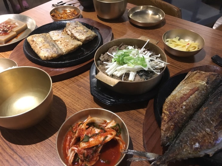 베트남 호치민 맛집 7군 푸미흥 한식집 돌솥밥 전문점 들깨시래기 양도 맛도 혜자스러운 맛집 네이버 블로그
