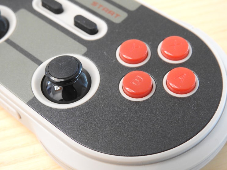 8Bitdo NES30 PRO - 북미버전의 닌텐도 패미컴 디자인의 게임패드 : 네이버 블로그