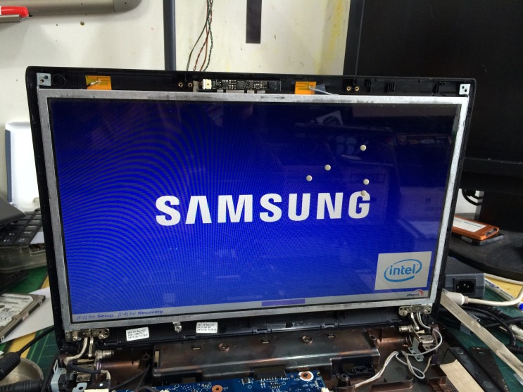 삼성R519 LCD액정 불량, LED액정으로 개조 수리 : 네이버 블로그