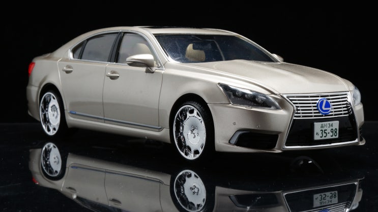 Fujimi 1/24 Lexus LS600HL Hybrid : 네이버 블로그