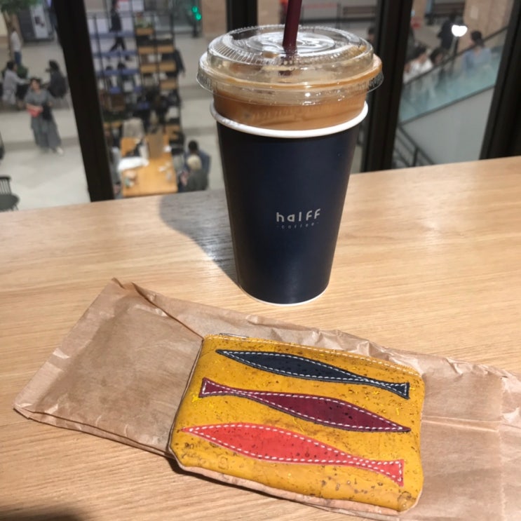 고속터미널 카페 / halff coffee : 네이버 블로그