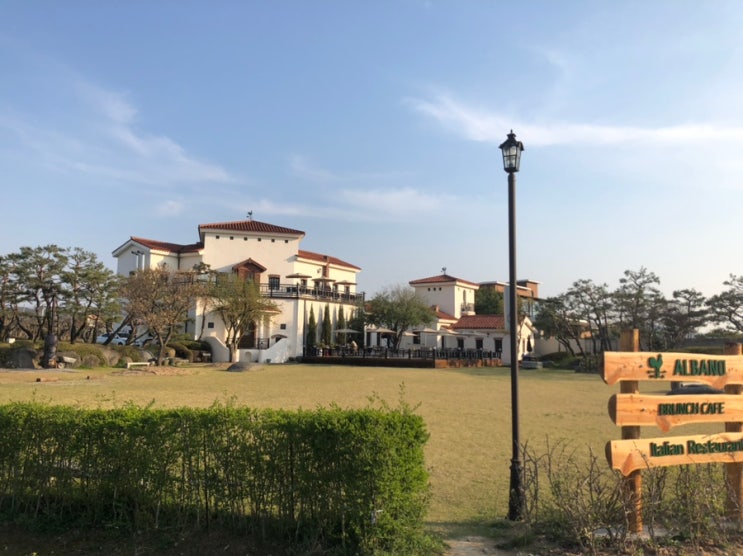 대전근교 논산카페 알바노 탑정호 카페 알바노 논산 가볼만한 곳 뷰가 예쁜 카페 논산 정원있는 카페 논산 아이와