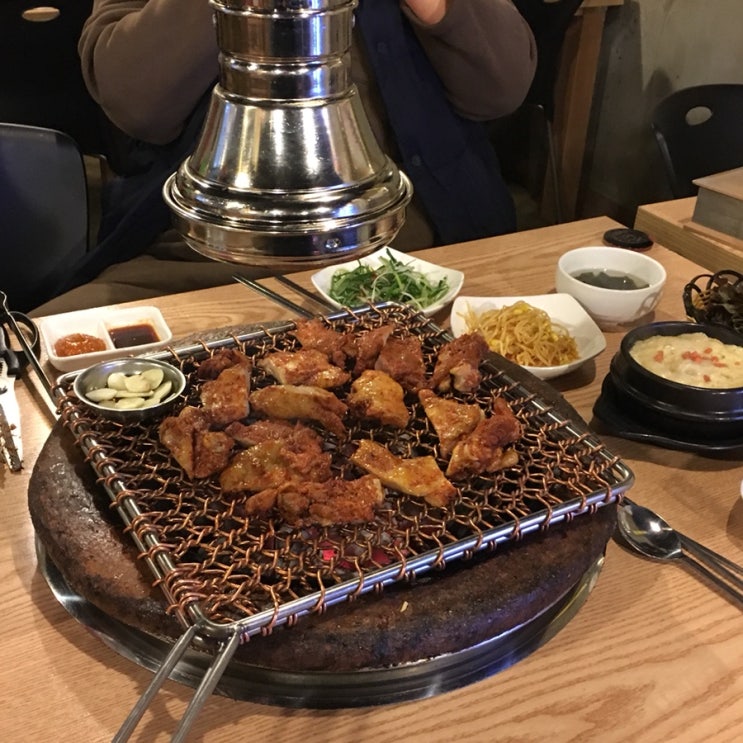 무극 맛집 금왕읍 행정복지센터읍사무소 맛집 설화 참숯 닭갈비 금왕점 다녀왔어요 참숯백탄의 효능과 더덕의