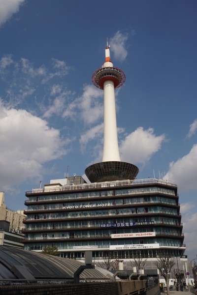 [일본교토#⑫]일본교토 짜투리여행(교토타워/철학의길/니시키시장/하나미코지/가모가와강/기온신바시/기온거리/에이칸도) : 네이버 블로그