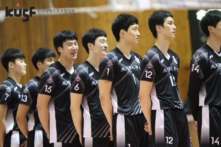 [KUSF 대학배구 U-리그] ‘삼각편대가 살면 이겨’ 성균관대, 목포대 잡고 상위권 도약 : 네이버 블로그