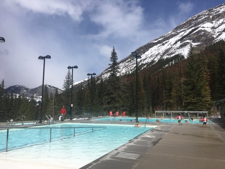 아이와 세계여행 캐나다 자동차여행 록키산맥 캠핑 미에트 온천 Miette Hot Springs 미엣온천 네이버 블로그