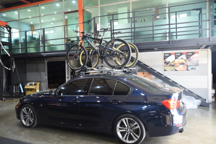 Bmw 3시리즈 가로바 지붕형 자전거 캐리어 거치대 툴레598 네이버 블로그