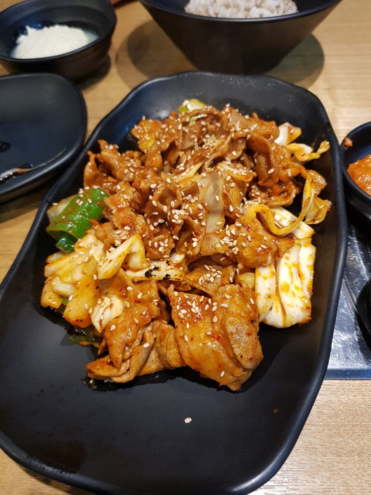 범계역 맛집 만석장 평촌점 범계 롯데백화점에 있음 깔끔한 쌈밥 네이버 블로그