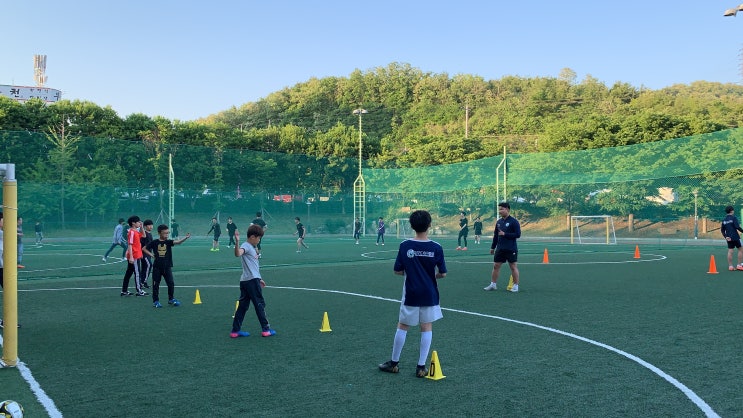서재유소년축구클럽[INFC] : 스텝 훈련을 해보아요 : 네이버 블로그