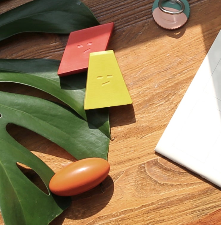 [일상오브제] 색을 담아내는 개구쟁이 치키를 소개합니다! 디자인스튜디오 알록(ALOC) : 네이버 블로그