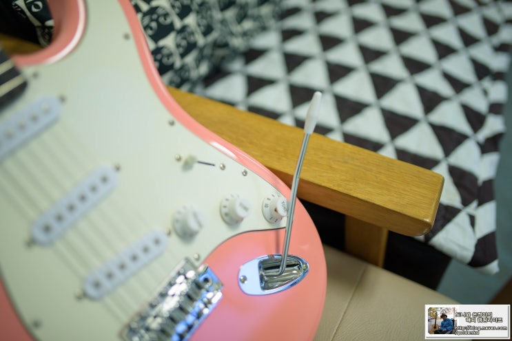 "CBS-박승화의 가요속으로"에서 운좋게 경품으로 받은 "야마하(YAMAHA) 일렉트릭 기타 - 트리니티(Trinity ...