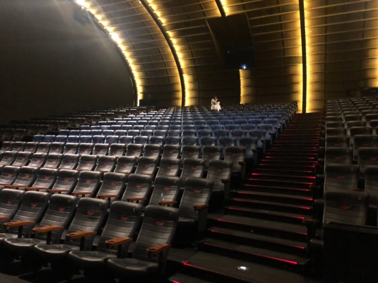 영등포 CGV SPHEREX관 (스피어X관) g열 중앙석 후기 와 주차정보 : 네이버 블로그