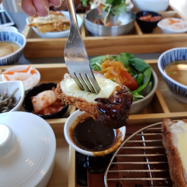 [오클랜드맛집] 뉴질랜드 예쁜 한상이 나오는 노스쇼어 한식당! 윤스키친 "Yoon's Kitchen" 치즈돈까스 & 제육볶음 ...