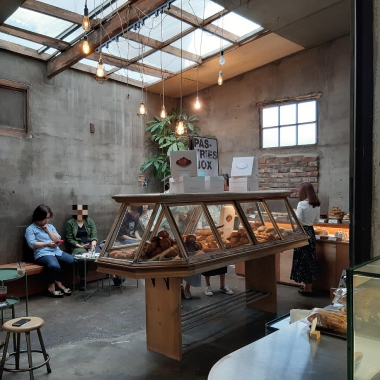 문래 카페 :: 러스트 베이커리 RUST BAKERY 비 오는 주말 데이트 : 네이버 블로그