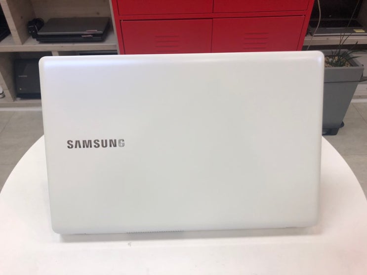 [노트팜몰] 삼성 노트북5 15인치(NT500R5H-K31L) 문서작업, 간단한 포토샵 업무 가능 노트북 추천! 중고 노트북 판매 전문몰 노트팜몰 : 네이버 블로그