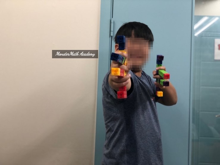 몬스터매스 수업 모습 연결큐브로 재미있는 모양 만들기 네이버 블로그