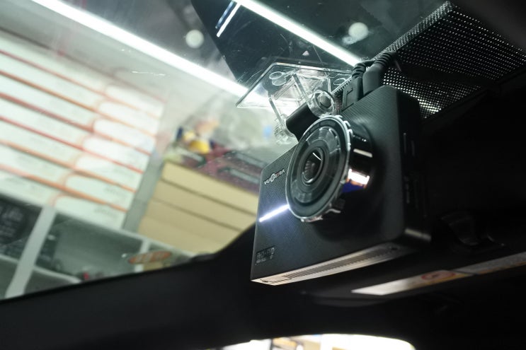 일산 블랙박스 링컨 MKC 뷰게라VG-900V3 설치 : 네이버 블로그