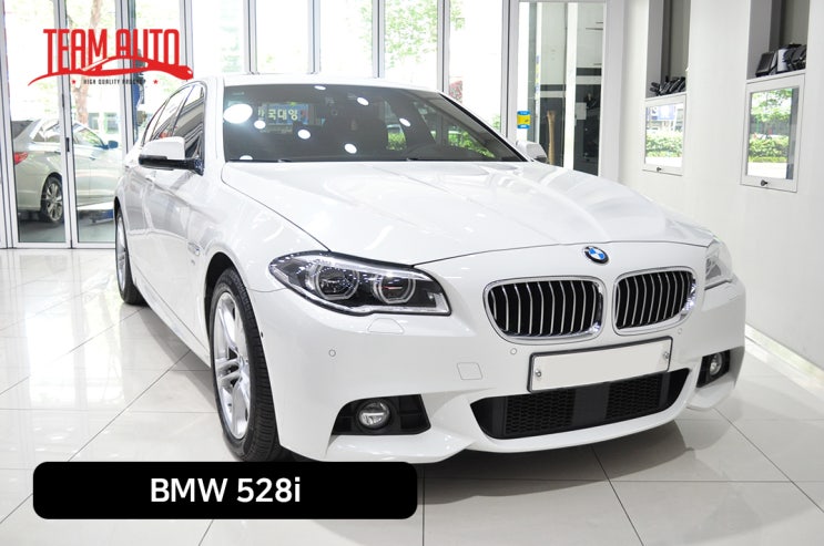 BMW 528i F10 HUD 연동 M2C 네비게이션 매립 작업 : 네이버 블로그