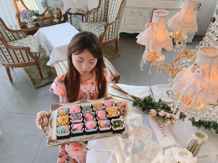 마산카페•마산앙금플라워•창원앙금플라워•창원카페 진해• 생일케이크•상견례답례품•칠순케이크 •레터링케이크•돌잔치케이크•진영케이크