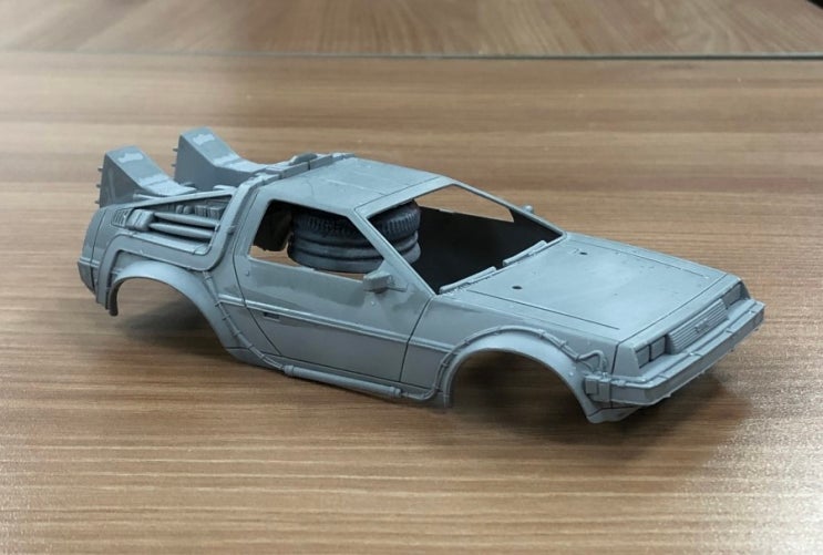 Aoshima 4WD 'Back to the Future Part III - DeLorean' #02 : 네이버 블로그