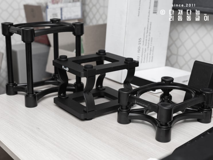 플루이드 오디오 DS5, 아이소어쿠스틱 ISO-155 스피커 스탠드 / FLUID AUDIO DS5, IsoAcoustics ...
