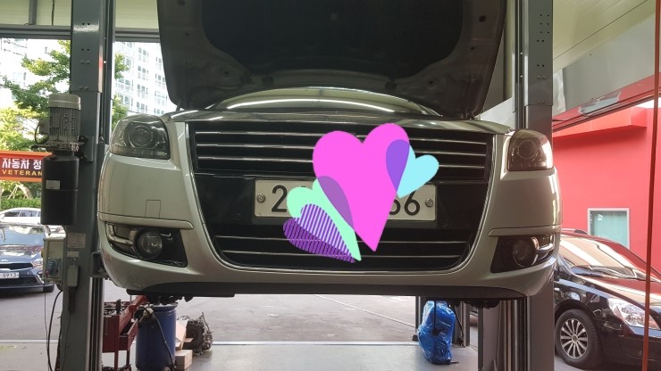 올뉴sm7 L47 핸들무거움 간헐적핸들잠김현상 핸들소음으로 파워스티어링기어오무기어교환파워고압저압라인세척파워펌프분해세척작업