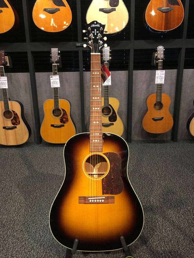 텅텅거린다는 느낌이란? 블루릿지 (Blueridge) BG-40 모델 소개 수원악기점 / 영통악기점 / 오산악기점 / 용인악기점 ...