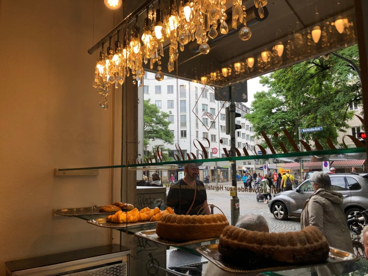 뮌헨 조각케이크가 유명한 카페 비엔나 Cafe Wiener : 네이버 블로그