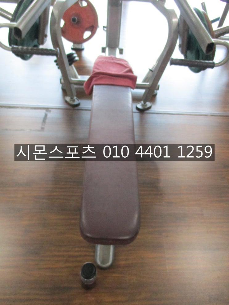 운동기구 수리 색상이 변하고 보기에도 안 좋은 웨이트 운동기구헬스기구의 레자를 도봉구 방학동에서 수리 및 교체해 드렸어요