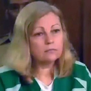 아들 딸 셋을 오랫동안 성추행한 여성 안젤라 몽고메리, 징역 40년 : 네이버 블로그